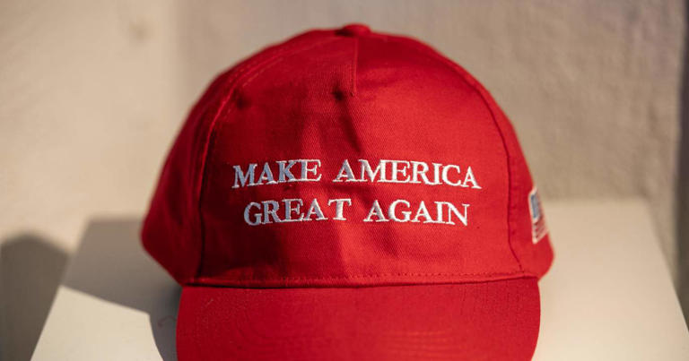 Politique : la fronde républicaine éclate enfin face au pillage de Trump