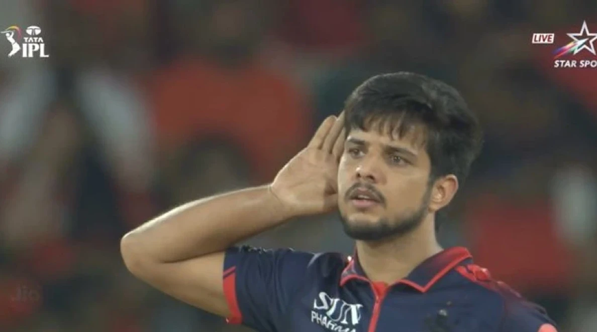 Watch: Virat Kohli’s fierce celebration after Rasikh Salam Dar’s unique ...