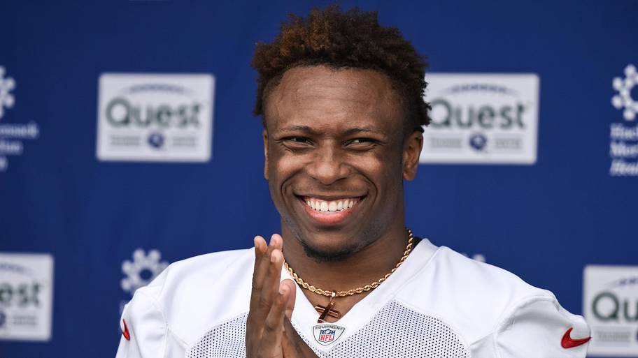 Colton Hood wasted no time making his presence felt at Giants OTAs