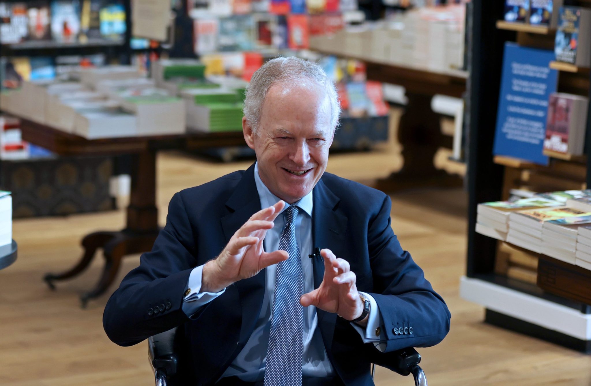 Barnes & Noble CEO clarifies the bookseller’s stance on AI-written ...