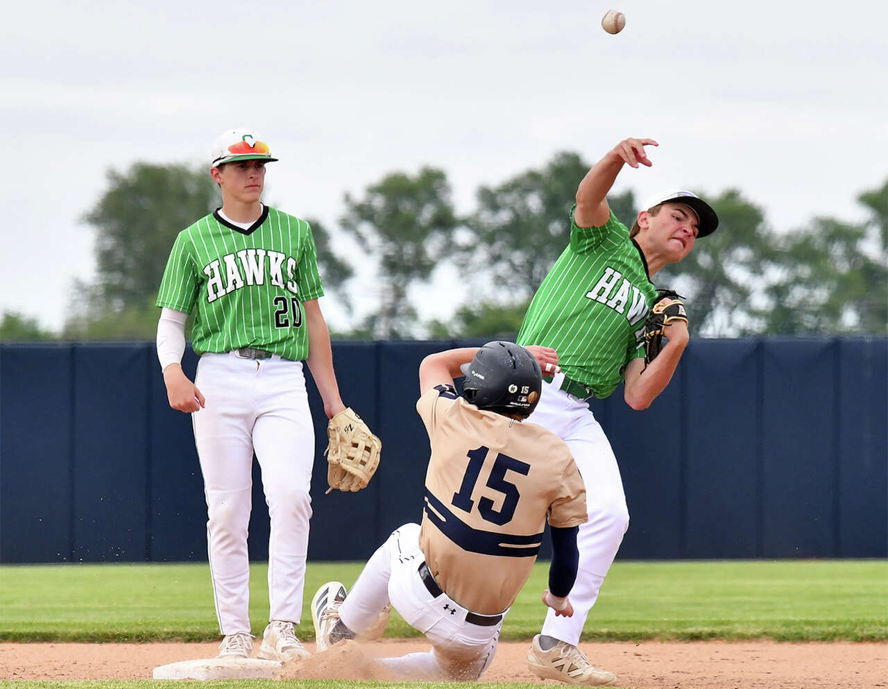 Thursday baseball: Alton gets walk-off win, Jersey gets 20th win
