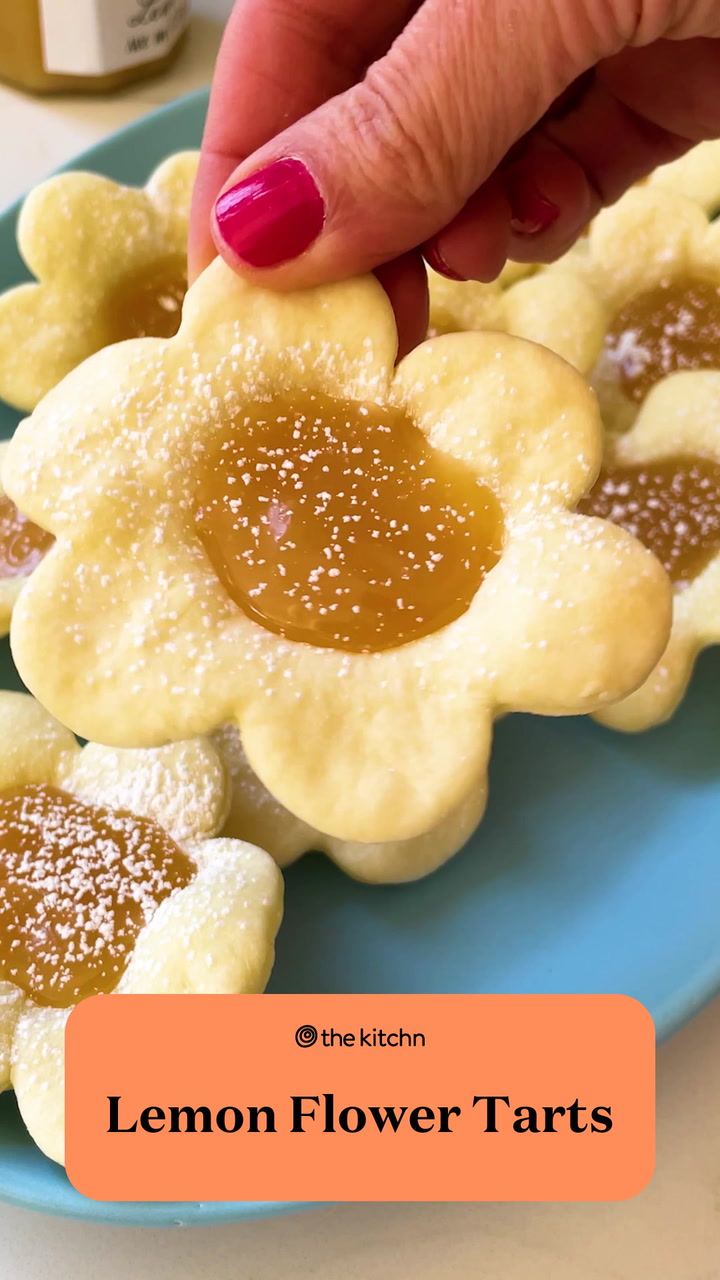 How to make 2-ingredient lemon flower tarts
