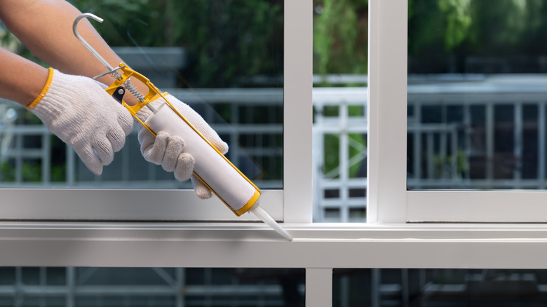 Avoid these common mistakes when insulating windows