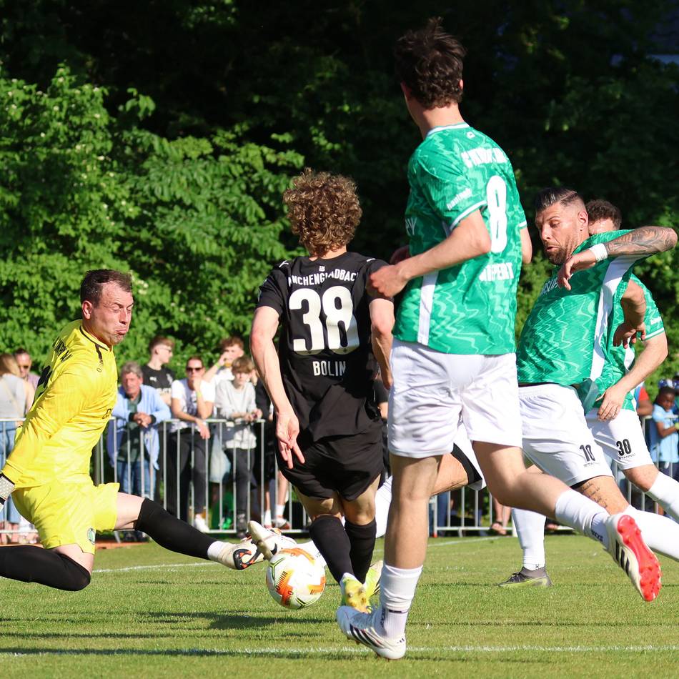 Borussia schießt 14 Tore und holt neuen Rechtsverteidiger aus der Ukraine