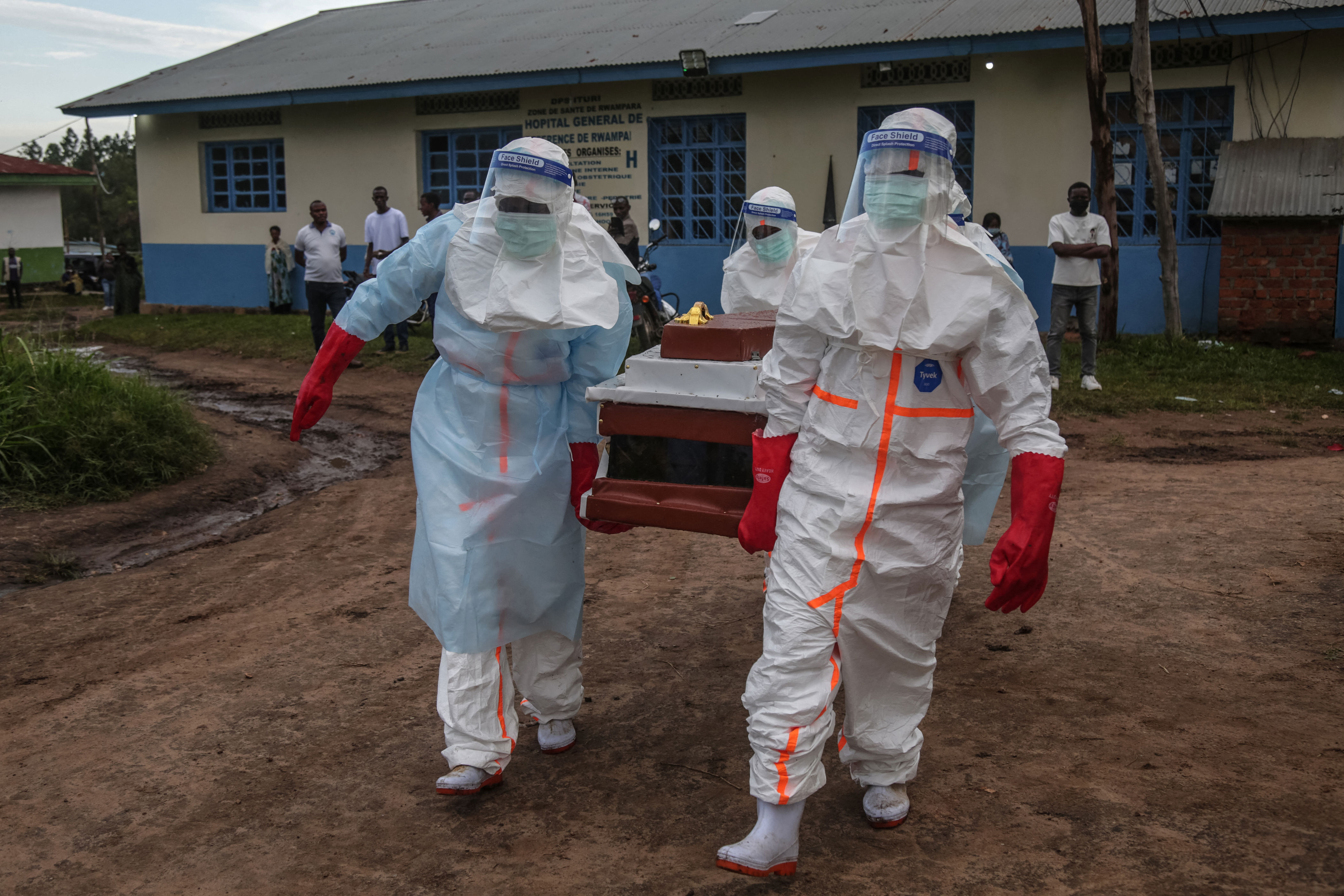 WHO raises Ebola public health risk to 'very high' in DR Congo
