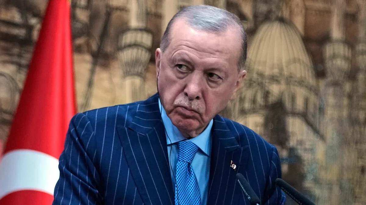 Investerare flyr Turkiet – börsen rasar efter byte av partiledare