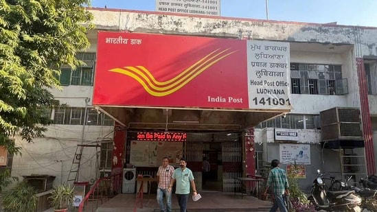 Flipkart, India Post sign key pact to boost last-mile package ...
