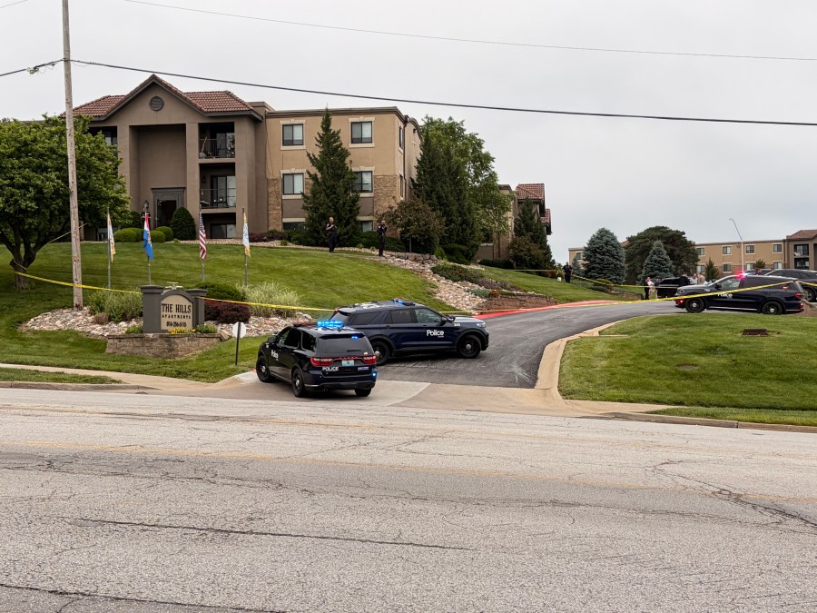 Kansas City police investigating after 2 found dead at Northland ...