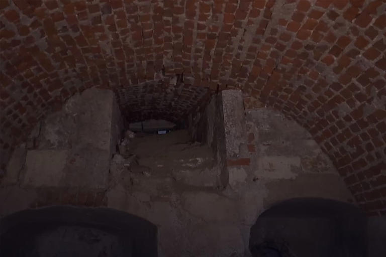 Archaeologists uncover a hidden chamber beneath a Ukrainian castle ...