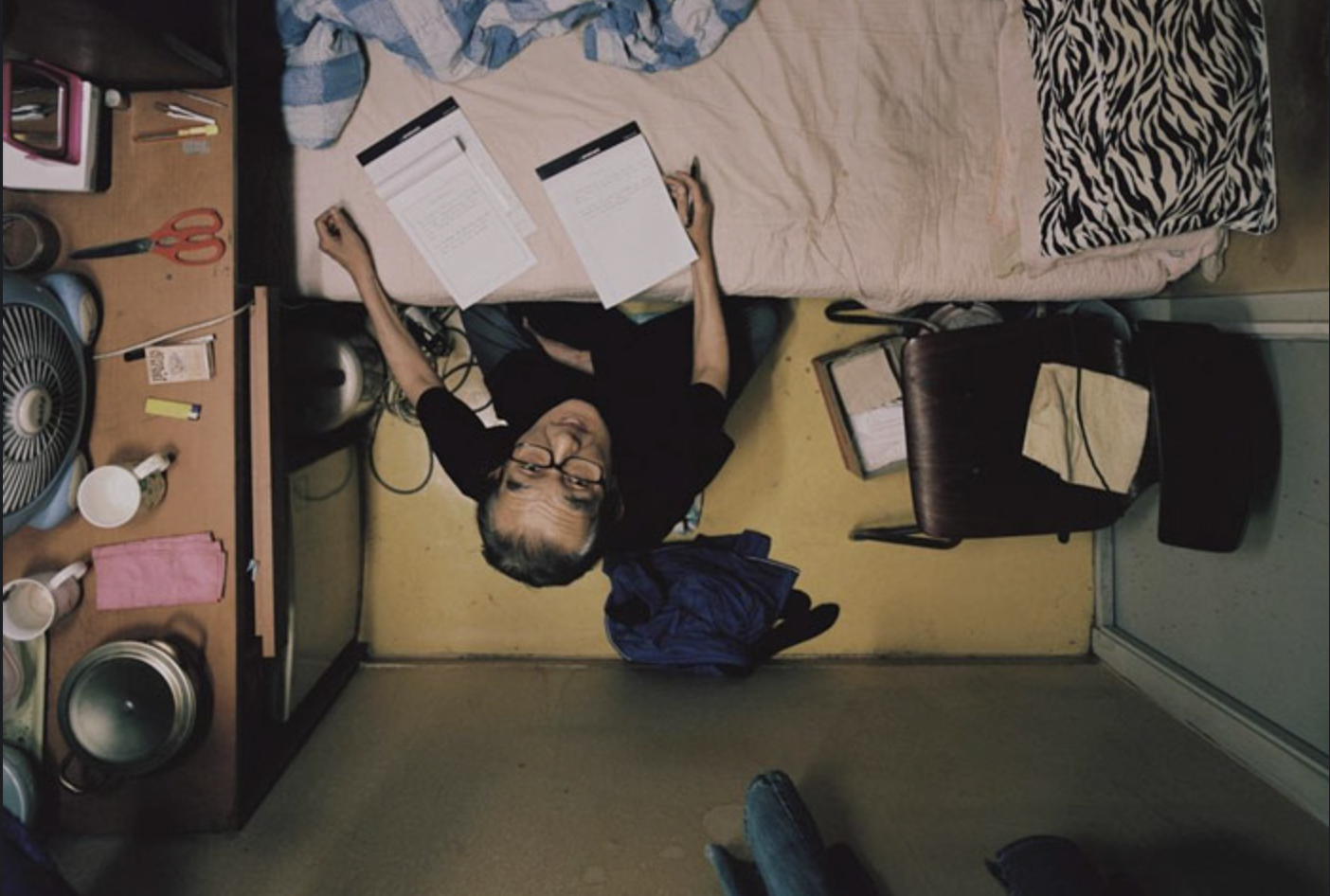 South Korean photographer Sim Kyu-Dong shows how the poor live in ...