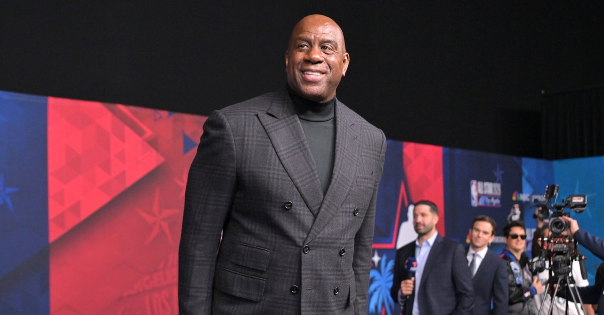 Magic Johnson reveals his top 5 NBA players of all time: Where legends ...