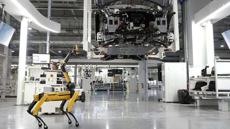 Robots are learning to reason while burning a fraction of the power — a ...