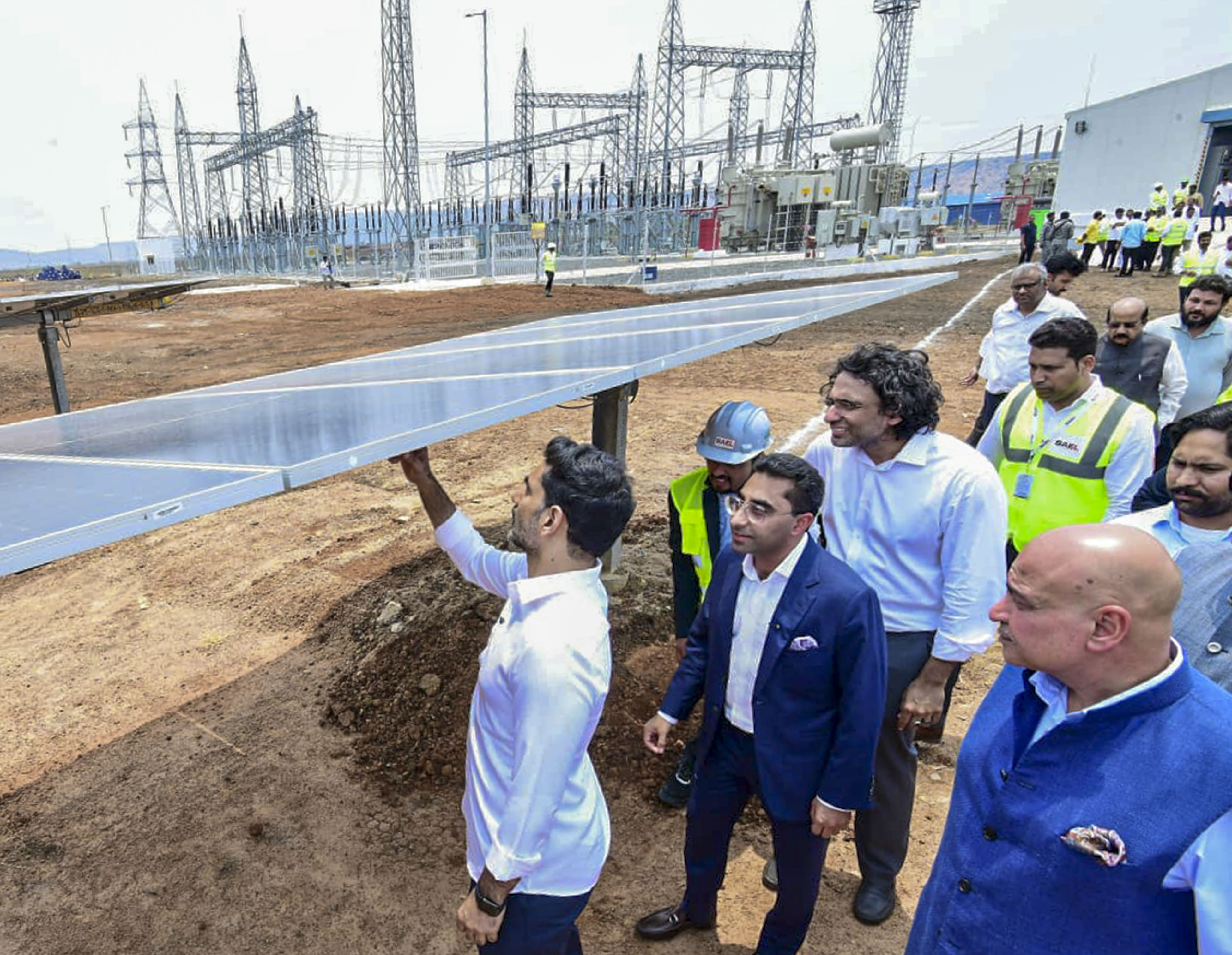 Andhra boosts clean energy drive with inauguration of 600 MW SAEL solar ...