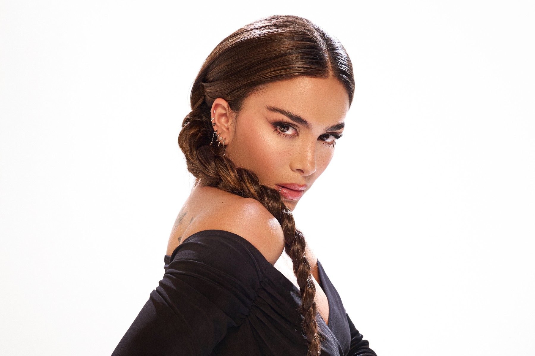 Best new Latin music this week poll: Greeicy, Xavi, Alvaro Diaz & more