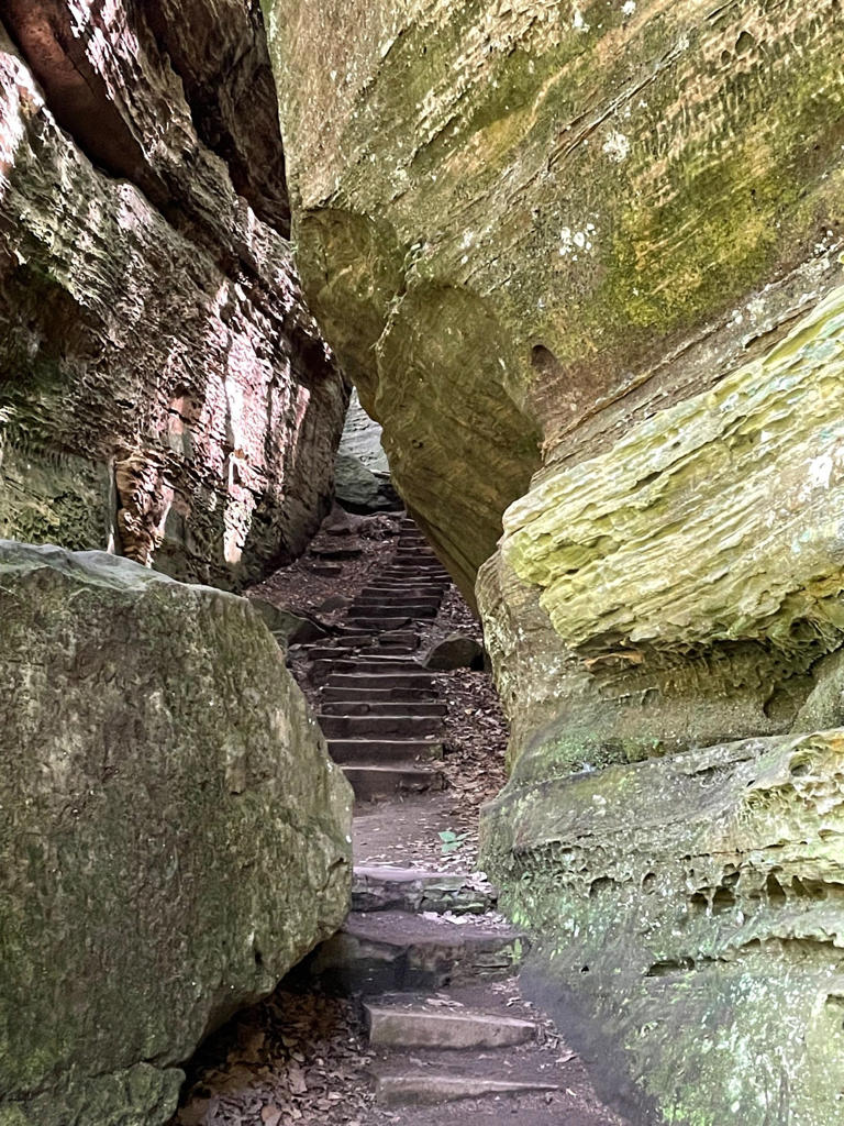 Iowa woman dies after fall at Hocking Hills hiking trail