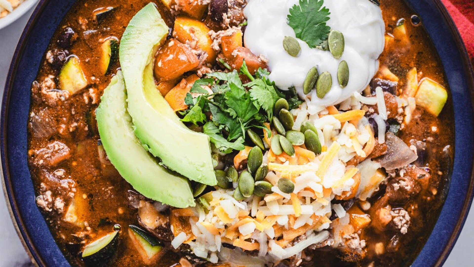 Turkey and summer squash chili recipe