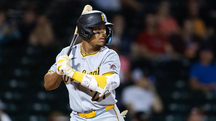 Pirates make winning intentions known with latest move