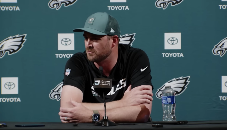 Sean Mannion explains how past experiences prepared him for Eagles job