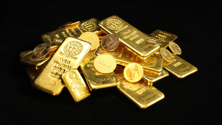 Scientists finally discover why gold never loses its shine after ...