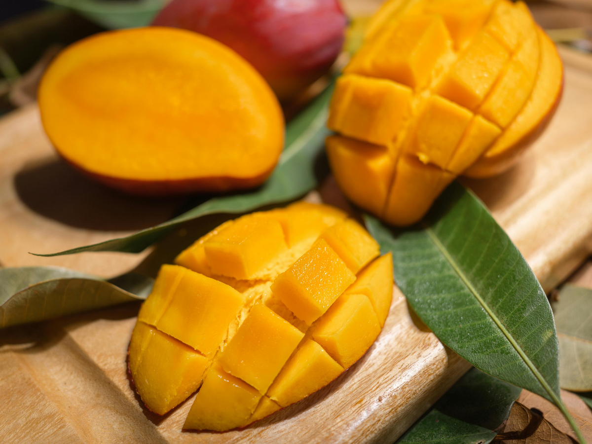 How to make sugar-free mango ice cream at home