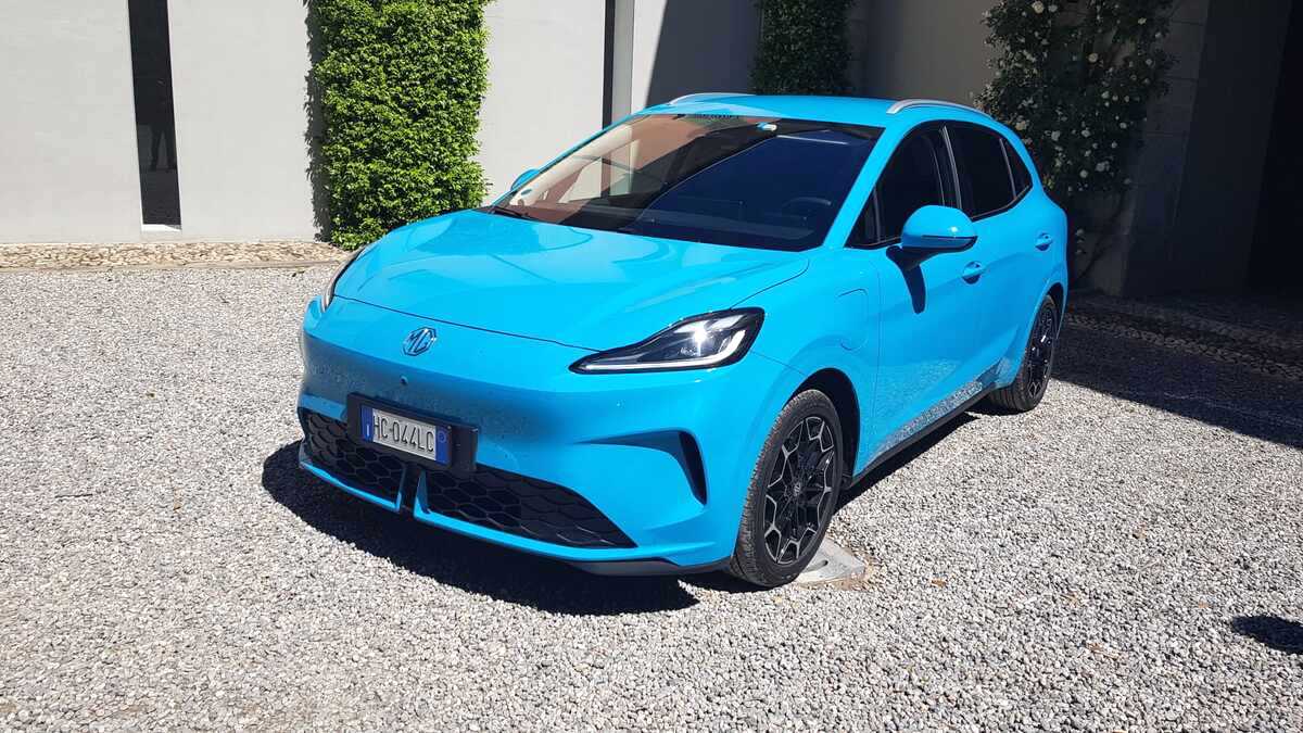 MG4 EV e MG4 Urban 2026, due anime elettriche per la nuova strategia MG ...