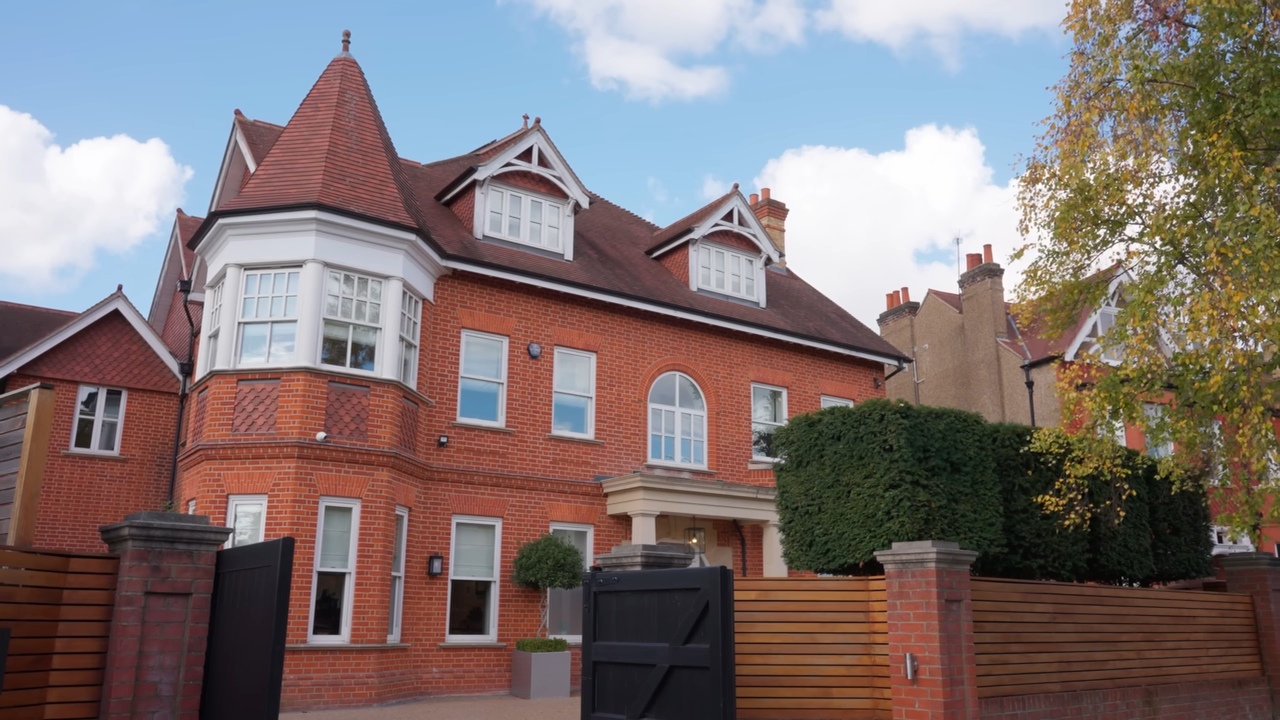 This £12.75M West London home has a pool, cinema & detached guest house