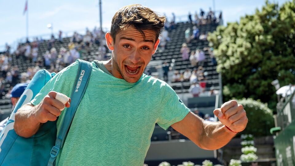 Mariano Navone stuns three-time champion Casper Ruud 7-5 6-2 to reach ...