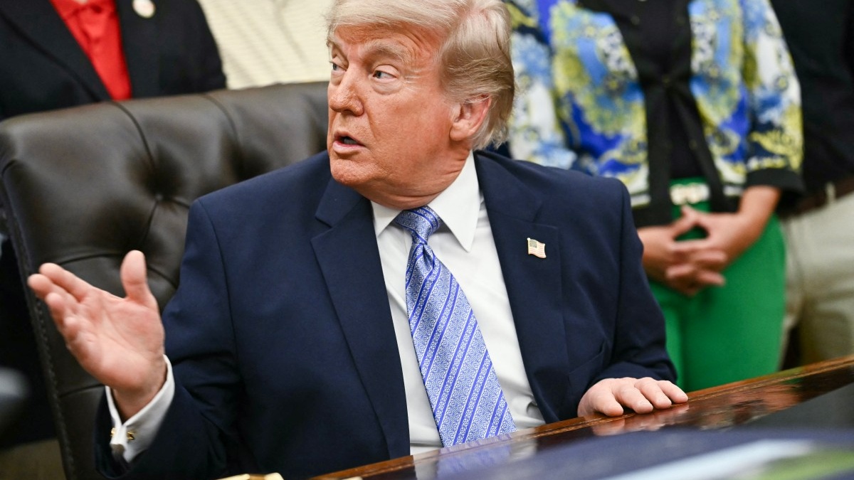 Trump exposes the ridiculous cost of changing America's clocks ...