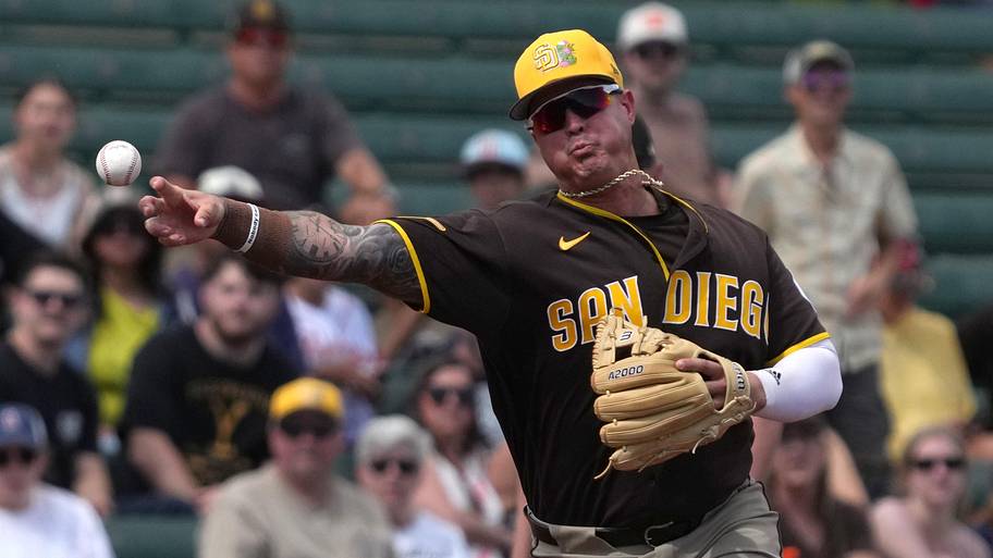 Padres' latest roster move proves their corner infield insurance ...