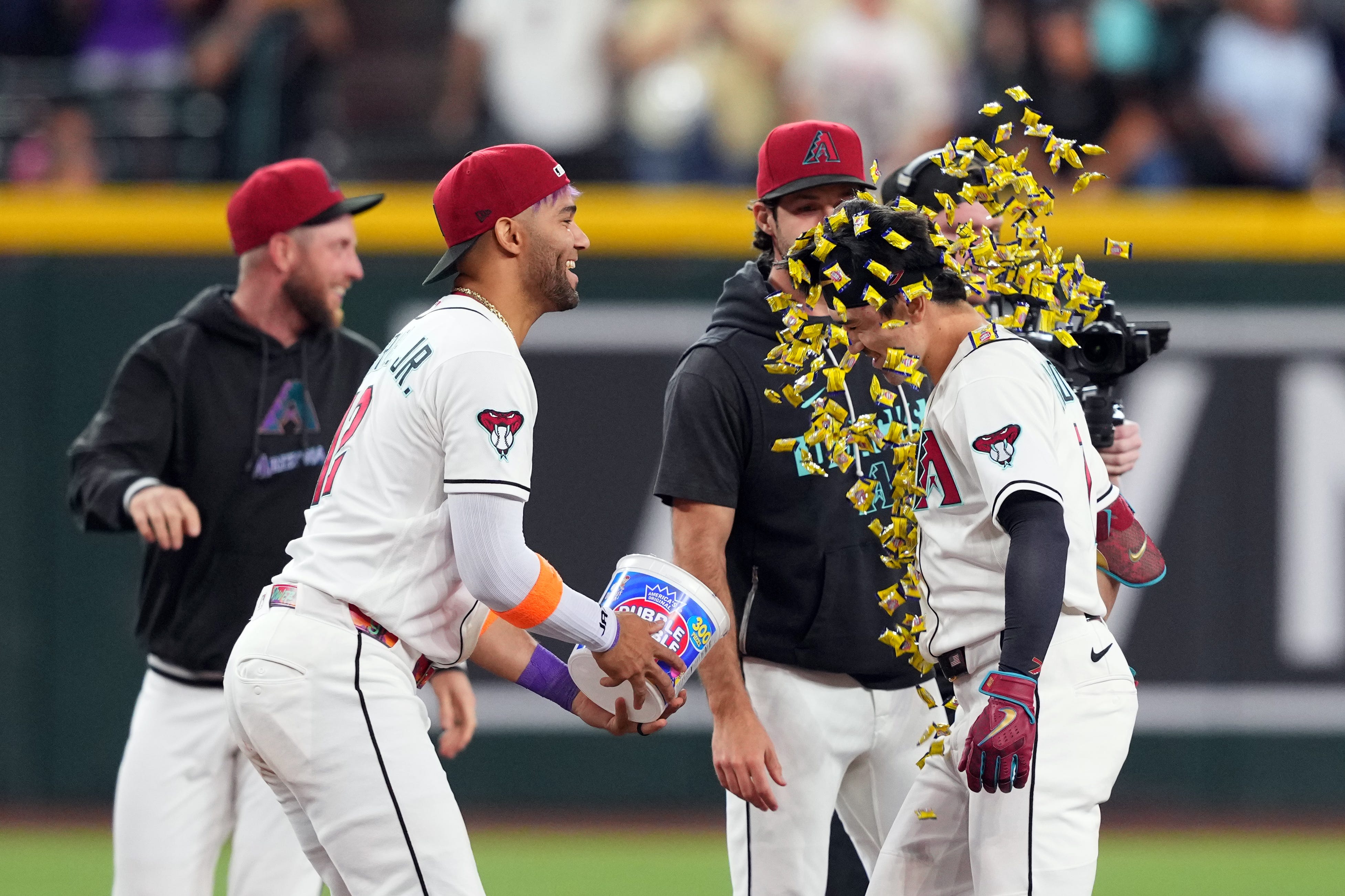 Diamondbacks win again as Corbin Carroll walks off the Rockies