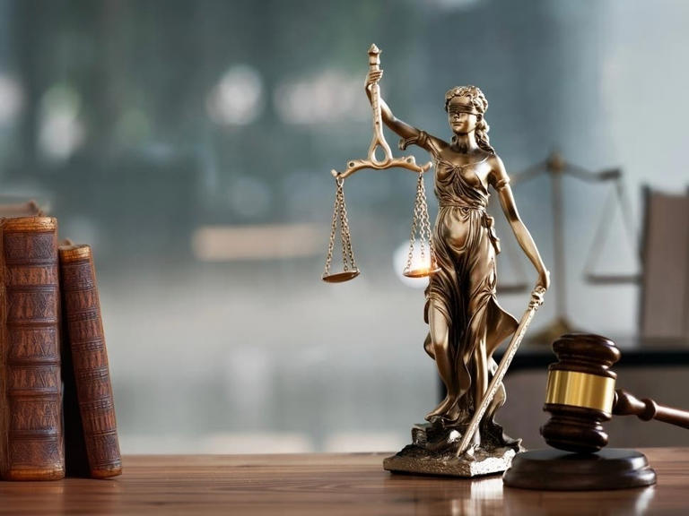 Fairfax Co. man charged in federal theft case after FBI seizes gold ...