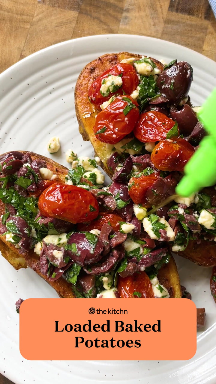 How to make loaded baked potatoes