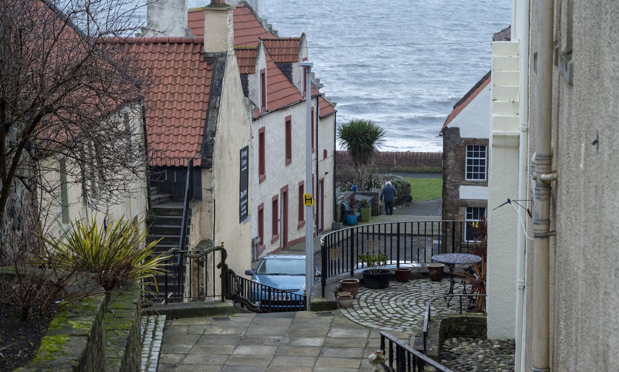 West Wemyss residents need peace of mind after eviction notices ...