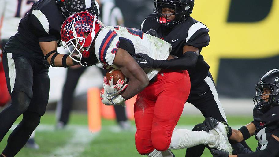 Elite Georgia prospect ranked No. 1 committed RB in 2027 recruiting ...