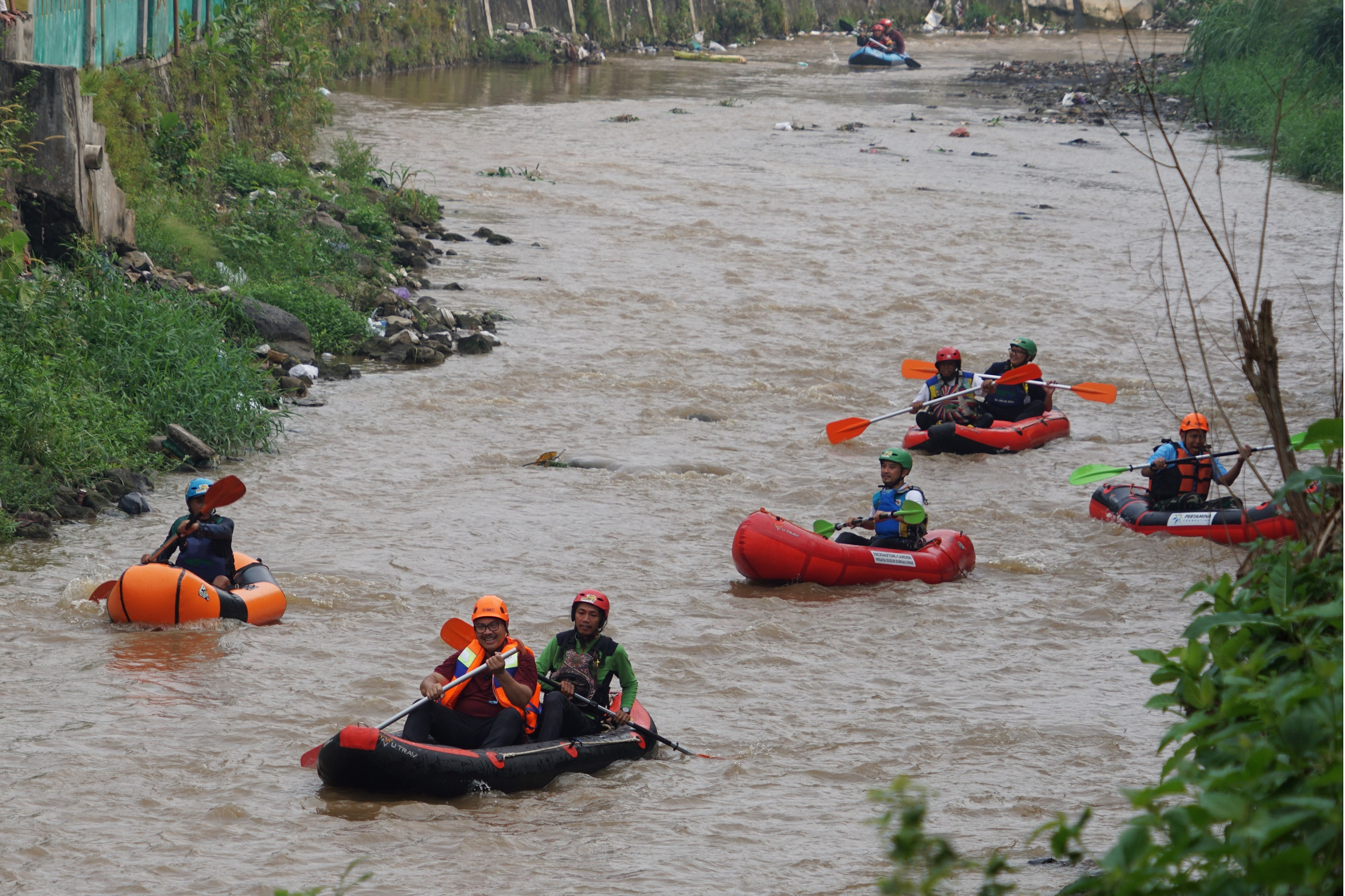 Potensi wisata arung jeram Kali Code terganjal masalah sampah dan ...