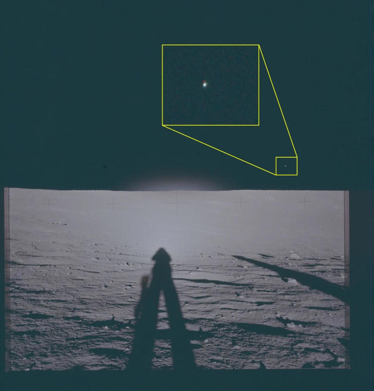 Eerie audio of Apollo 12 crew describing mysterious 'streaks of light ...
