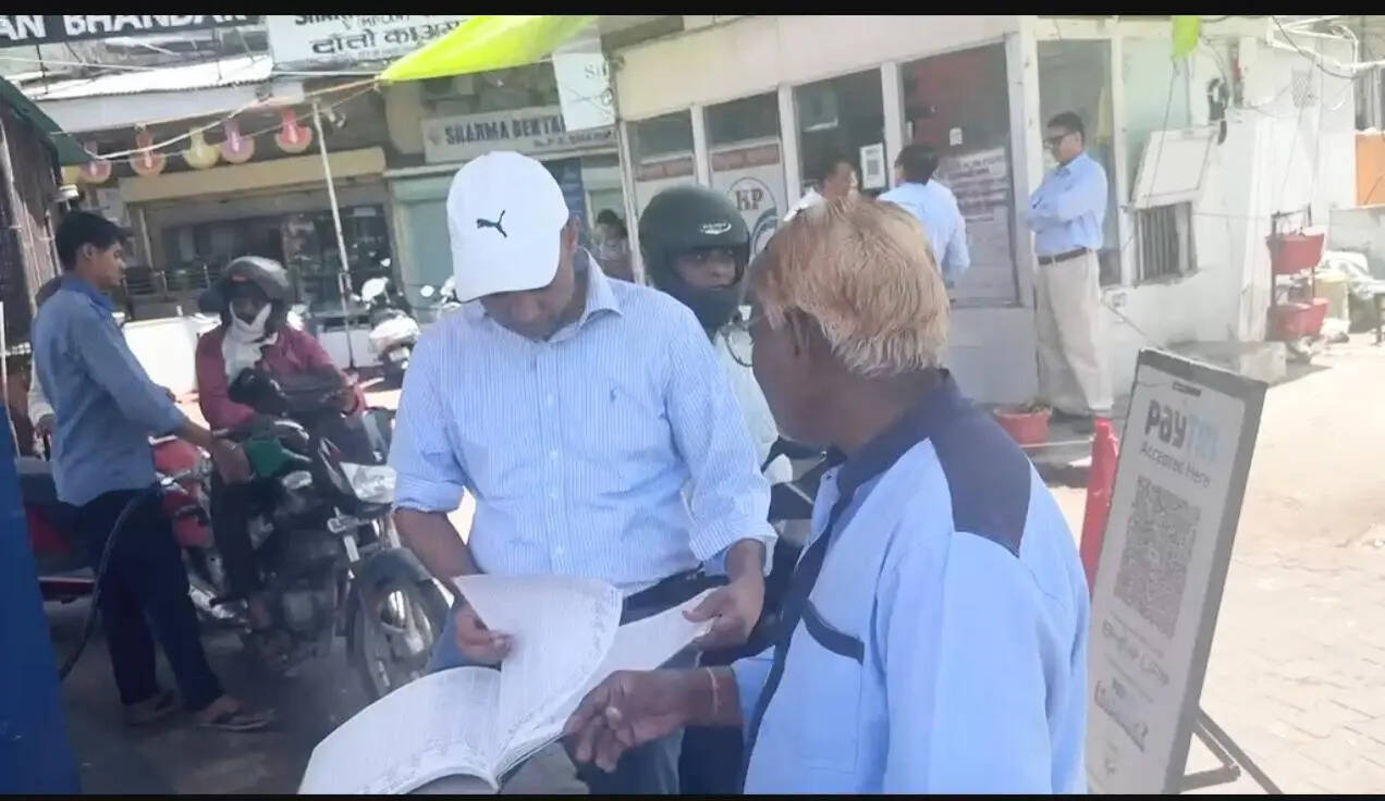 Over 100 petrol pumps in Jaipur face action over short fuel delivery