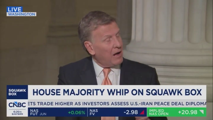 Trumpy anchor scorches MAGA rep over 'slush fund'