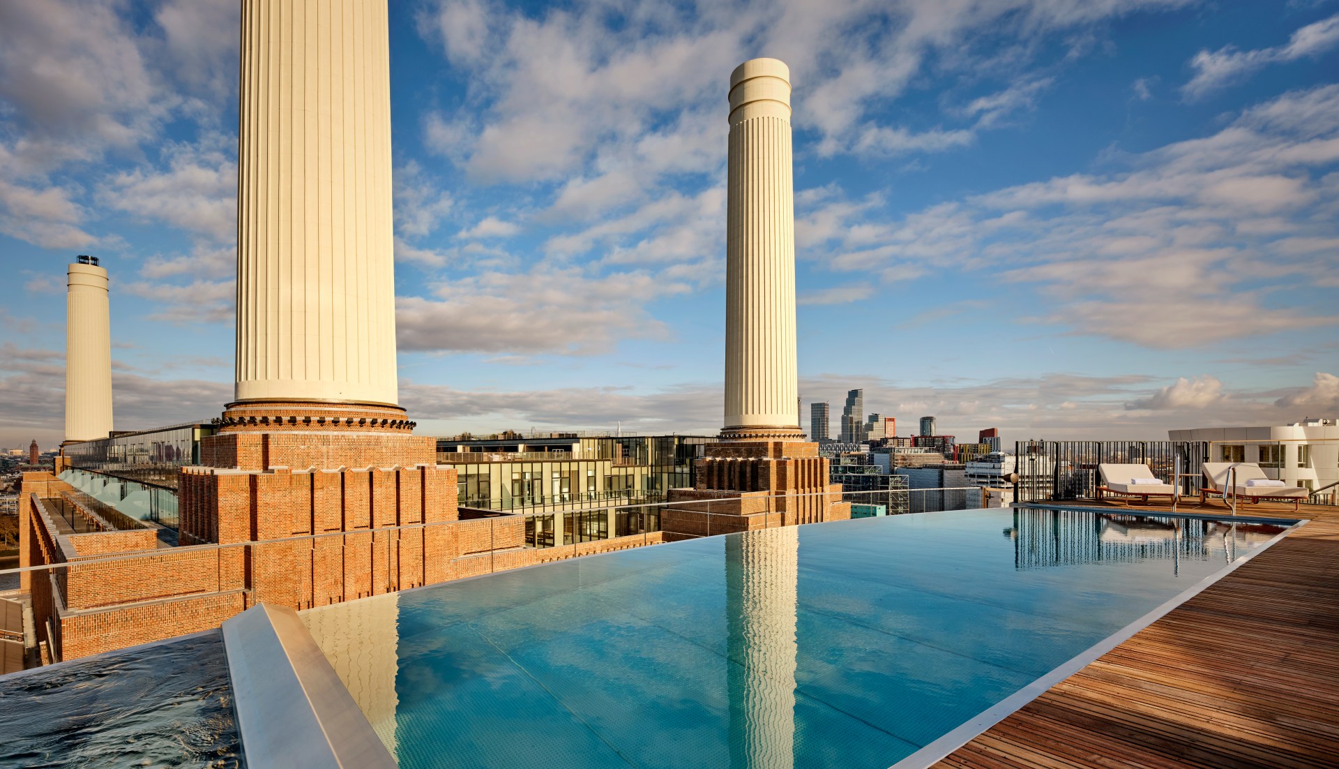 London’s ‘spectacular’ rooftop pool at art’otel that you don’t need a ...