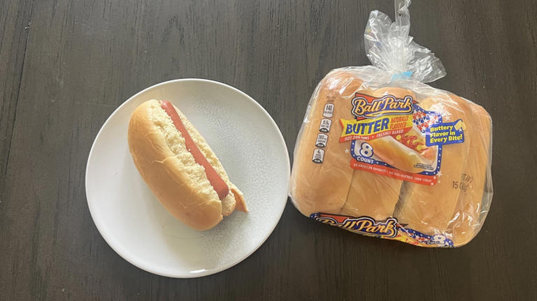 9 store-bought hot dog buns, ranked worst to best