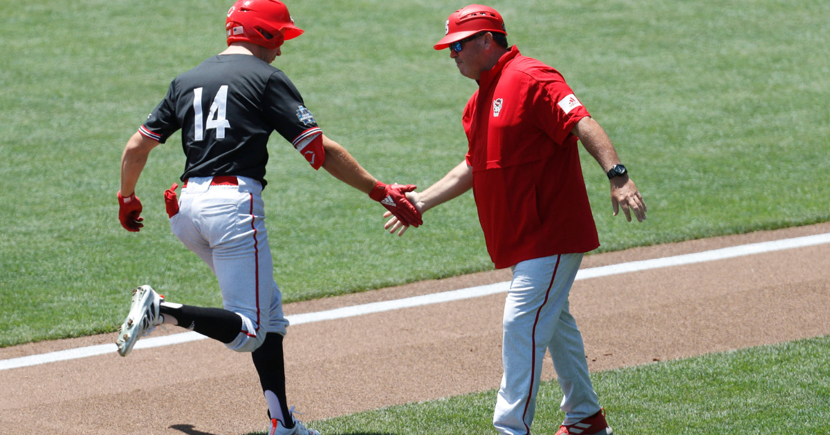 NC State names Chris Hart next baseball coach to succeed Elliott Avent