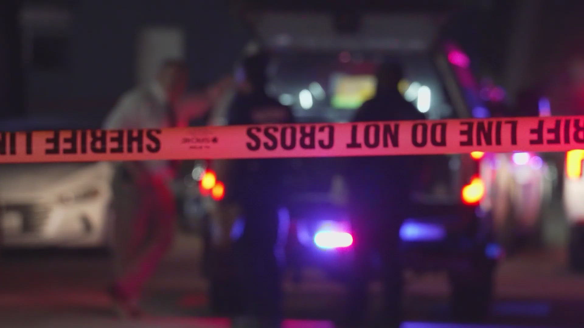 Man shot and killed at Harris County apartment complex