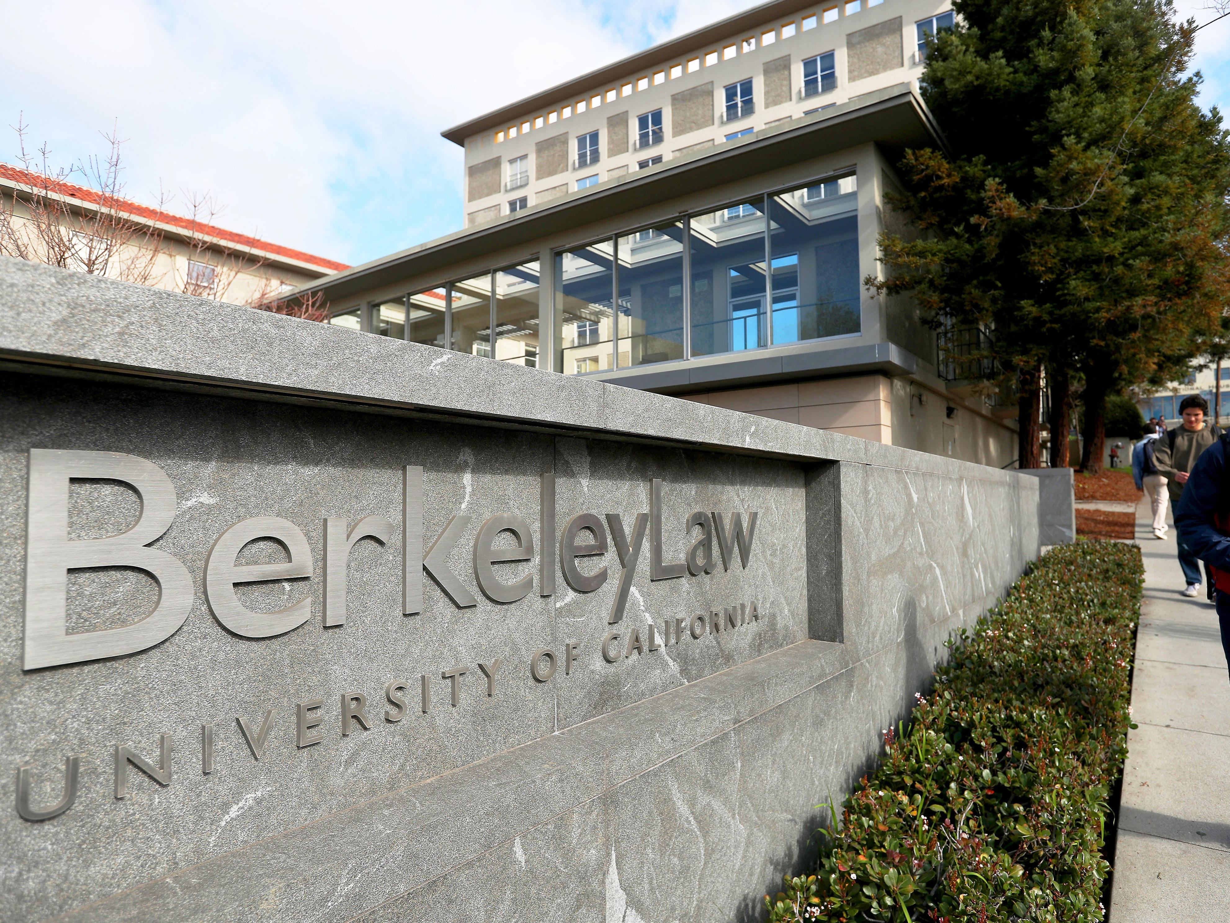 A professor who helped write UC Berkeley's strict new AI policy says it ...