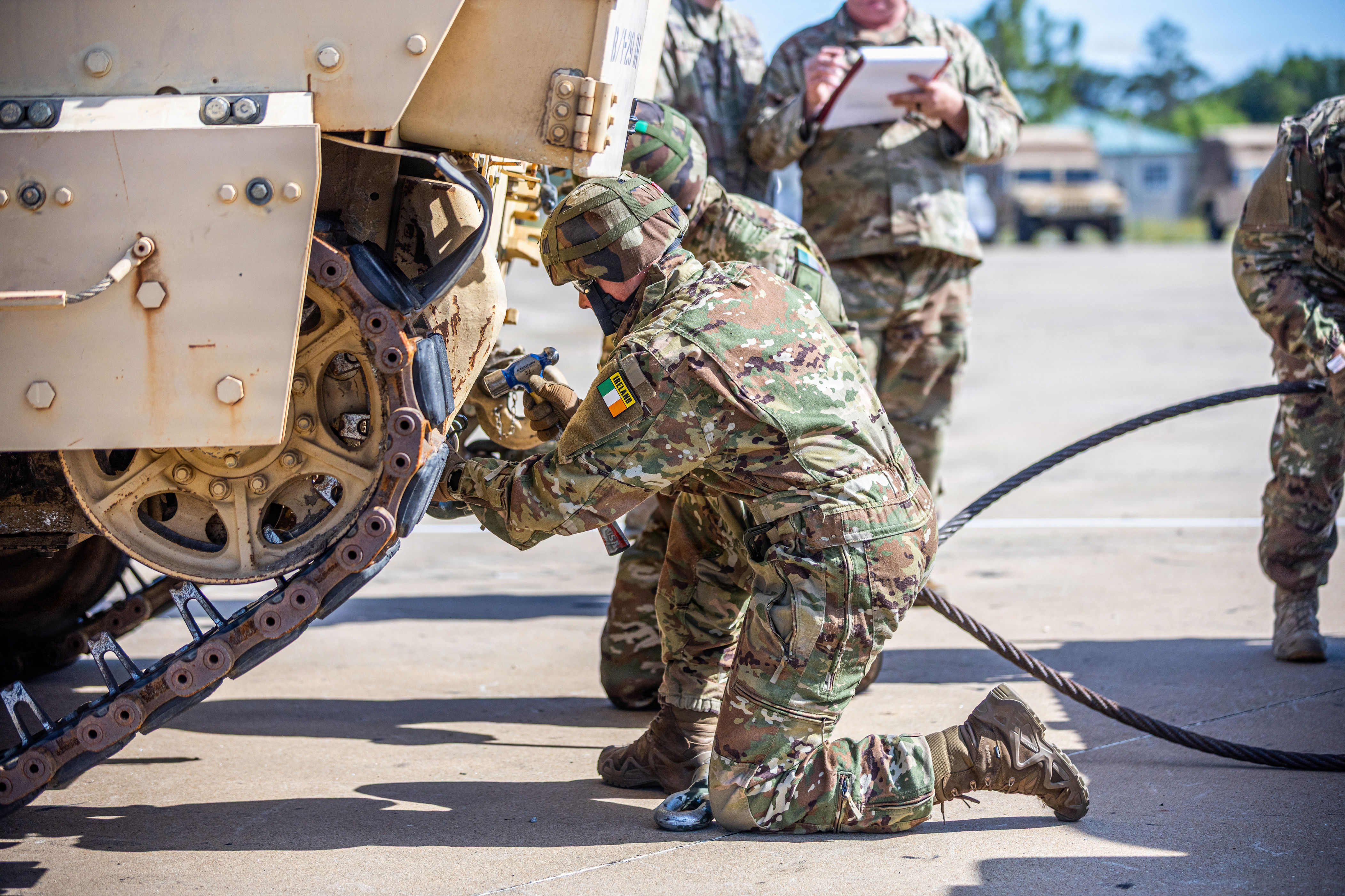Scarlet for ya: Irish team takes first place on Bradleys in US Army's ...