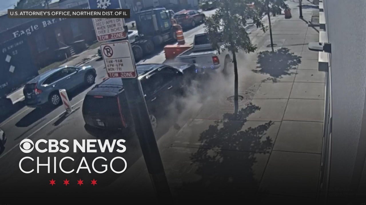 Chicago man charged by feds for allegedly ramming ICE agent