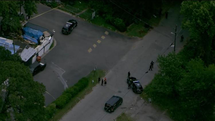 1 man dead after shooting in Atlanta's Perkerson neighborhood