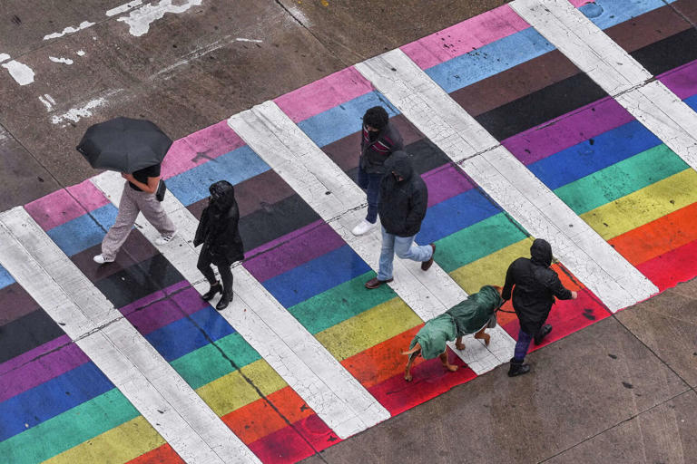 Austin to remove rainbow crosswalks, 'Black Artists Matter' mural after ...