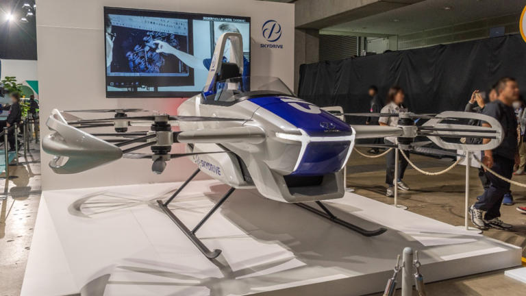 Semi-solid-state batteries are jumping out of cars and into flying ...
