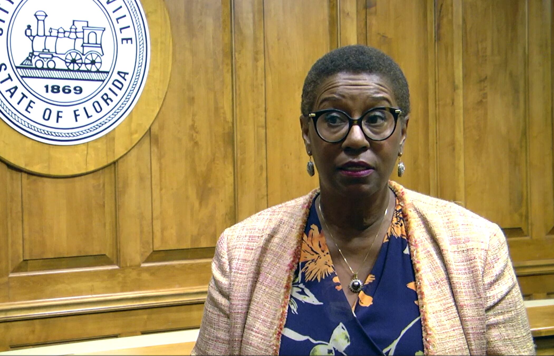 Former Gainesville city manager Cynthia Curry named a finalist for ...