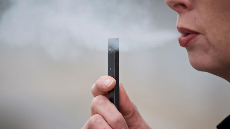 FDA staff blindsided by move allowing more e-cigarettes and nicotine ...